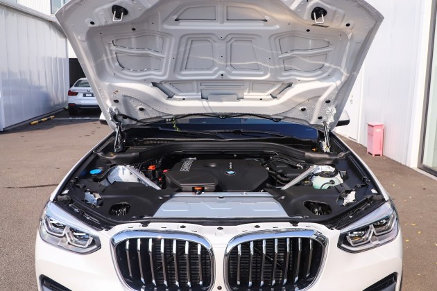 老司机都犹豫！奥迪Q5L、宝马X3如何选？_易车