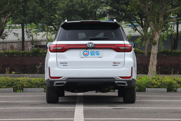 雅阁和长安CS95没法比！指导价21万元，还有全速域自适应巡航、胎压显示 开始攒钱吧！_易车