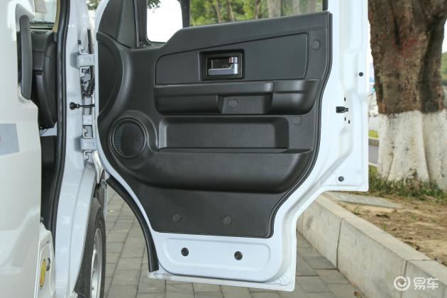 瑞驰新能源EC35外观大气 比竞品帅_易车