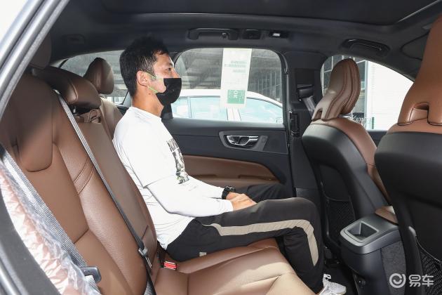 38万元的对决 沃尔沃XC60/奔驰GLB细节对比_易车