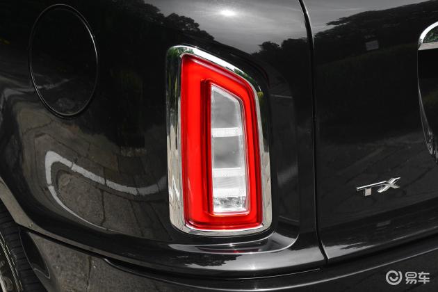 花33.98万买了LEVC TX，年轻人的潮品_易车