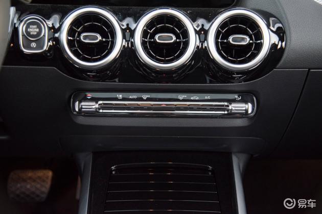 奔驰GLA2.0T前置四驱车型来了 你会怎么选_易车