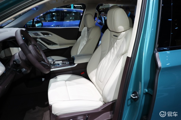 “开不烂”的中大型suv 红旗HS7王者归来！_易车