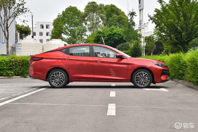 江淮A5 PLUS是一台怎样的车 其他品牌要“下岗”了！_易车