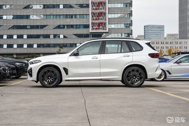 宝马X5 M选买手册 车长近4948mm手自一体(AT)_易车