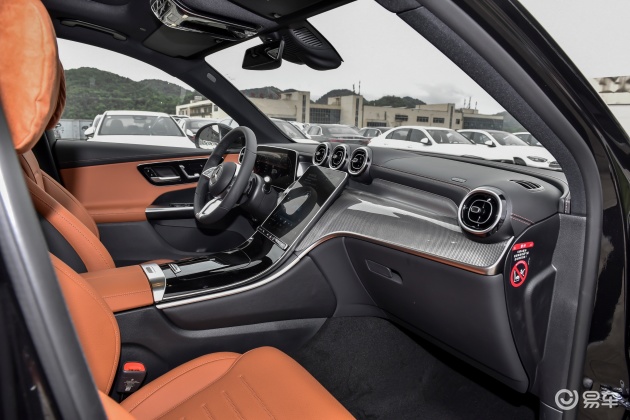 奔驰glc300l与奥迪q5l哪个好_易车