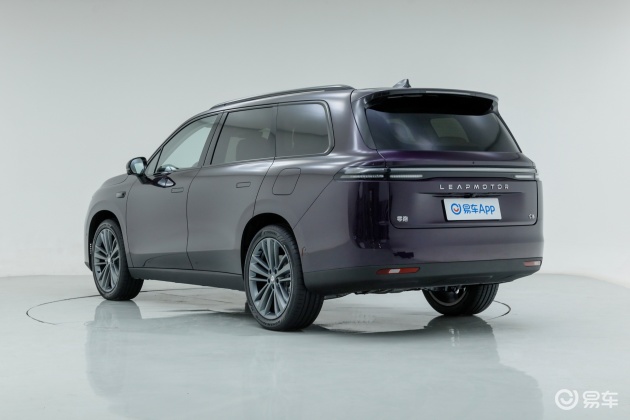 一文看懂——零跑C16 大空间_易车