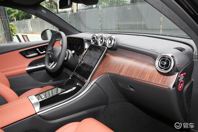 奔驰glc300l与奥迪q5l哪个好_易车