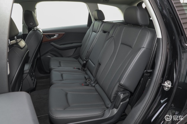 BBA最怕它上市！奥迪Q7仅60.98万_易车