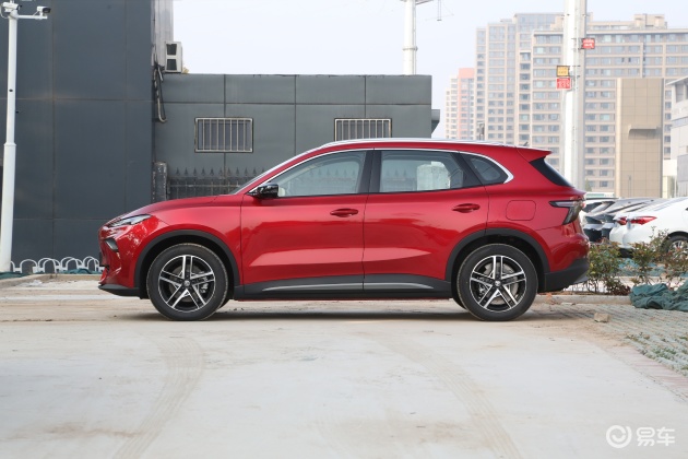 名爵上市必火，一台与众不同的名爵ES5_易车