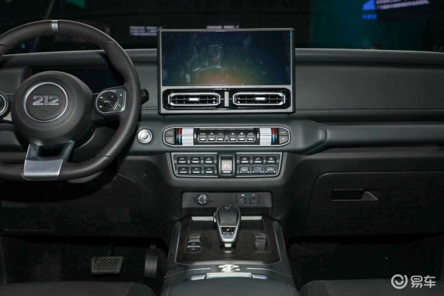 带你了解212 T01 技术实力出众_易车