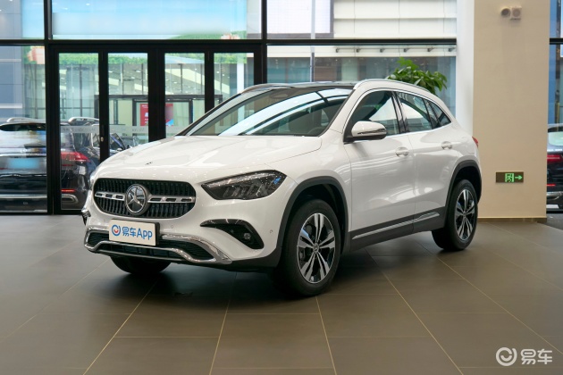 2.0T的奔驰GLA豪华不输bba 务实主义的选择_易车