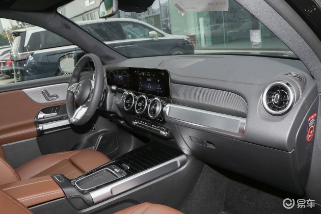 2023款奔驰glb220动感型_易车