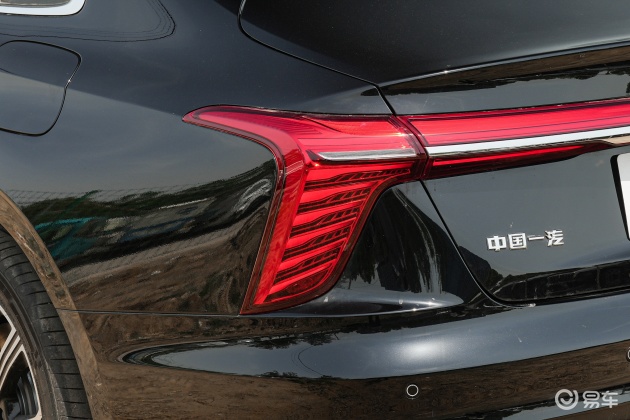 红旗H5 PHEV购车解析 靠颜值就能成爆款_易车