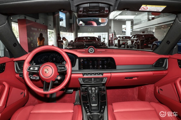 最便宜的保时捷911来了，卖得好是有道理的_易车