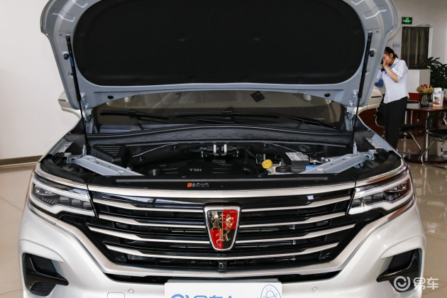 论家用谁敢一战！月薪8千超值之选！ 荣威RX5 MAX vs 创界_易车