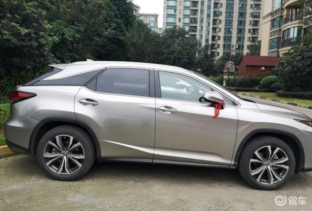 雷克萨斯RX300最低配为什么在中国卖44万，美国却只卖4.4万美元？_易车