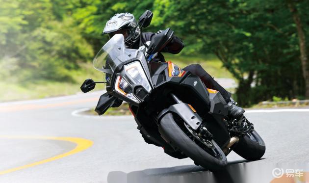 2022款KTM旗舰ADV，1290ADV S解读，车身尺寸改变性能升_易车