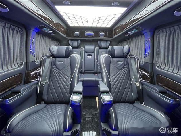 奔驰威霆迈巴赫VS680L，顶级豪华舒适配置，实车解析_易车