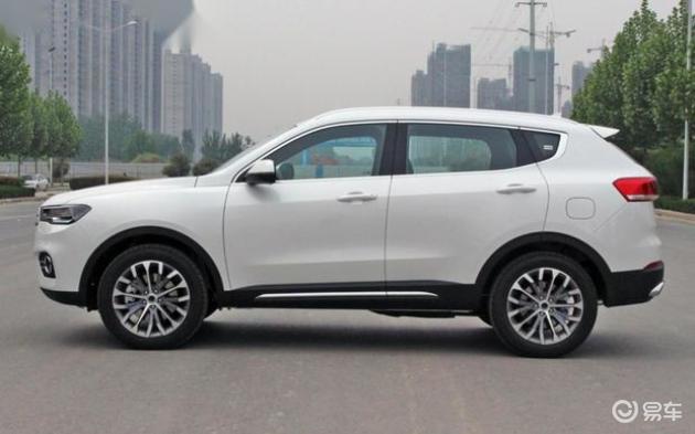 底盘持续采用了老款CR-V渠道的前麦弗逊，后双横臂悬架_易车