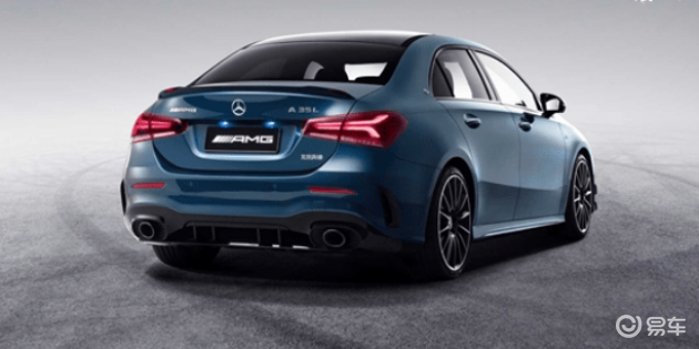 奔驰A35L AMG是基于现有A级轿车打造，在此基础上采用了AMG的运动套件_易车