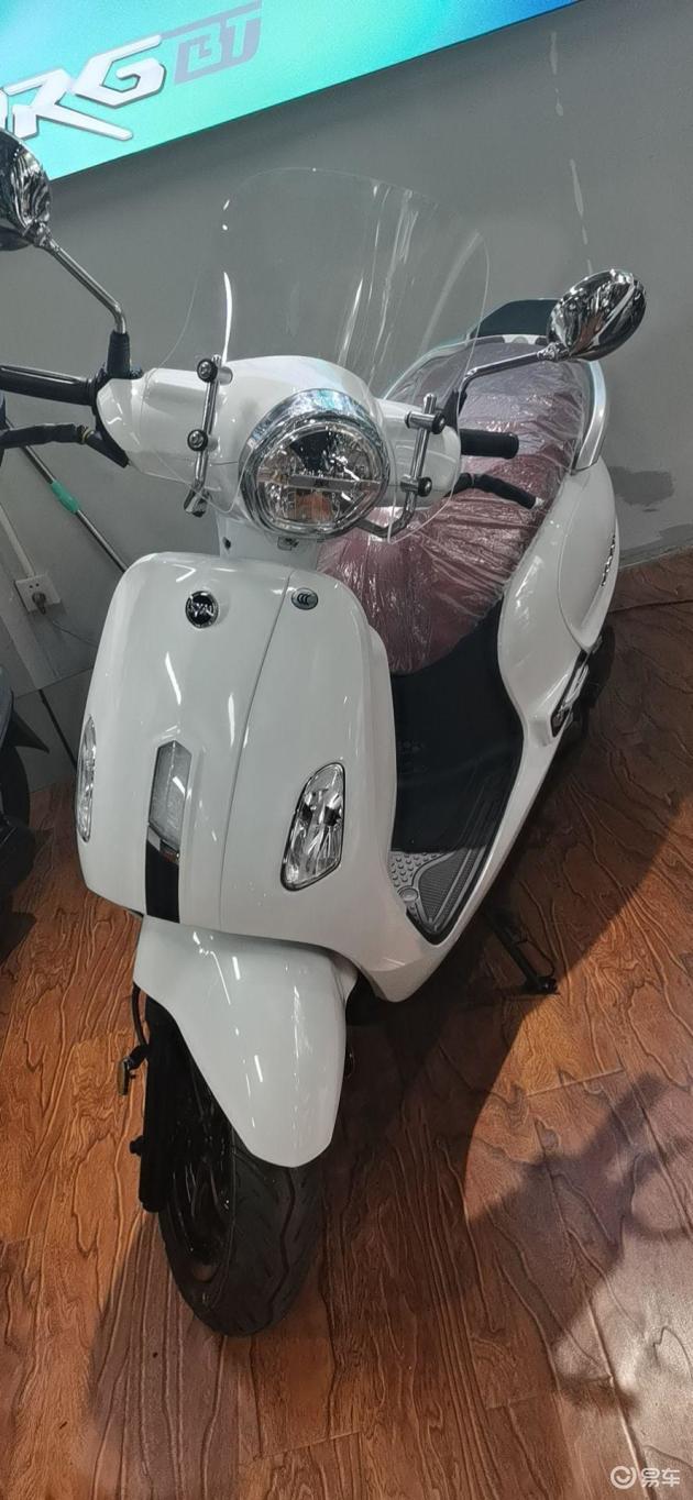 两热门踏板！“本田NS125LA和三阳飞度4”你选择谁？_易车