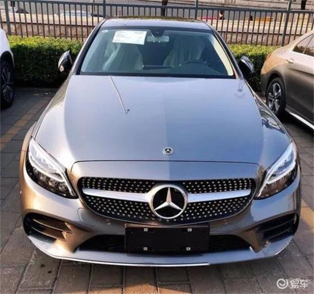 手里有30万，到底买奔驰c260还是宝马x3_易车