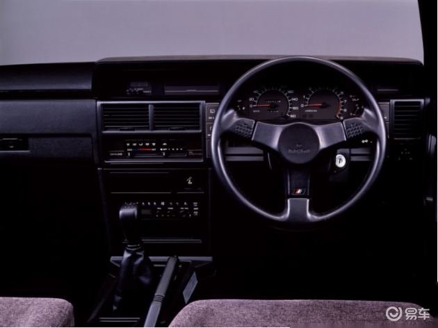 来到了十字路口：日产第七代Skyline（R31）_易车