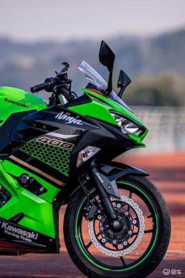 川崎Ninja400摩托车，一款女生都喜爱的猛兽！_易车