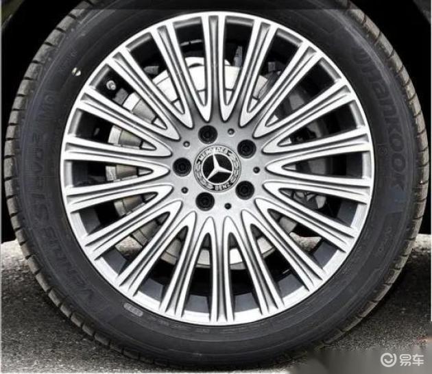 奔驰E级系列（二）23款E300L（时尚和豪华）的配置、差异点与报价_易车