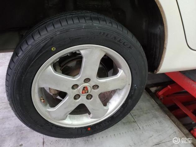 轮胎98H与98V的区别：理解轮胎速度等级与性能_易车