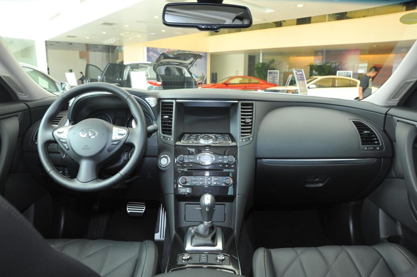 【英菲尼迪FX37 五周年限量版内饰全景正拍图片-汽车图片大全】-易车