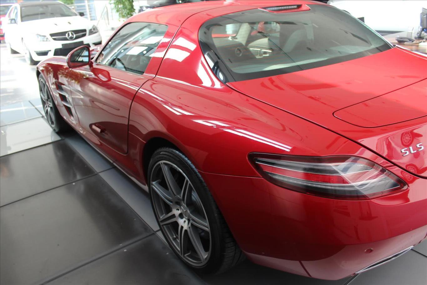 【奔驰SLS级 AMGSLS AMG 45周年中国限量版侧后45度车头向左水平图片-汽车图片大全】-易车