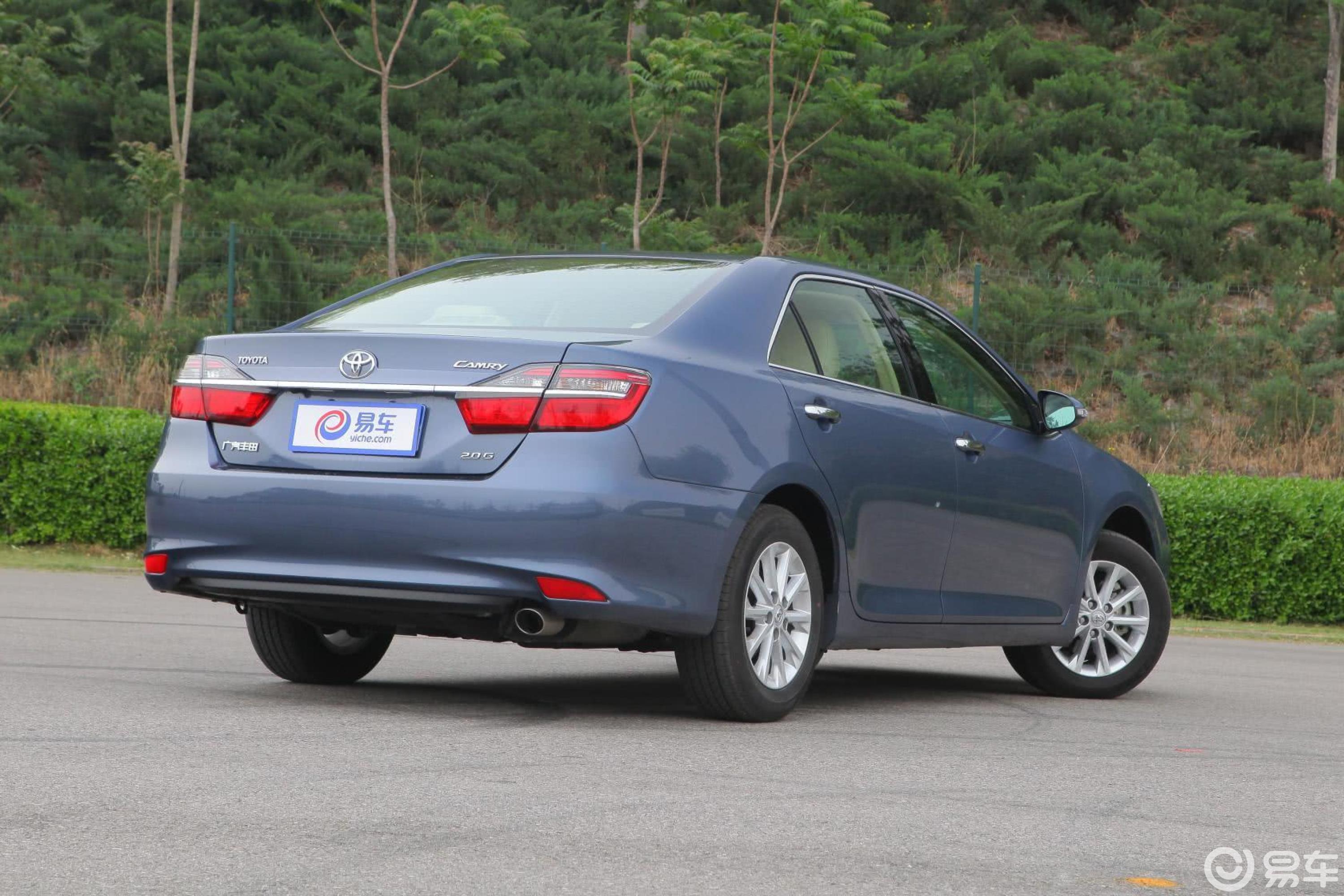 【凯美瑞2.0G D-4S 6AT 豪华版侧后45度车头向右水平图片-汽车图片大全】-易车