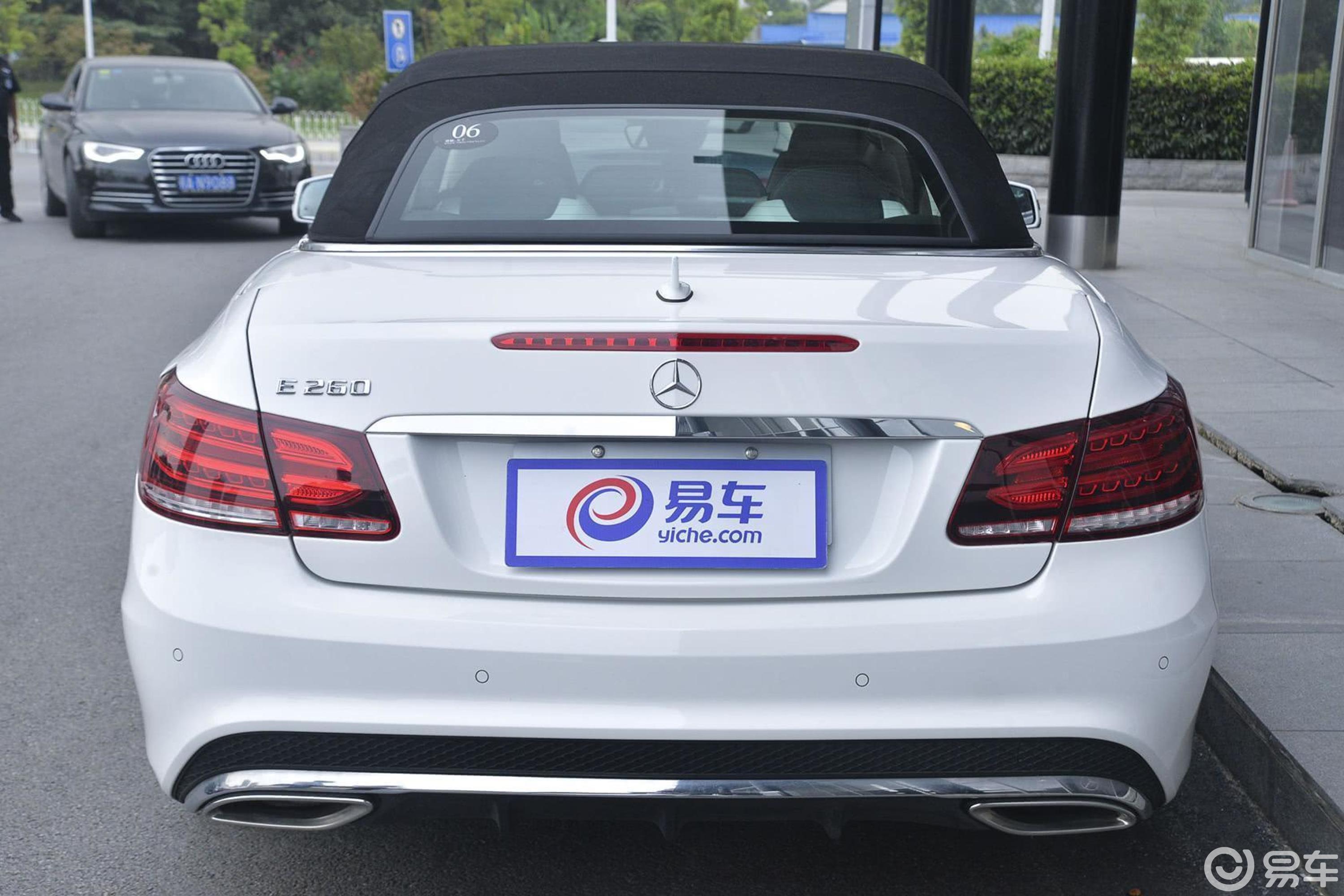 【奔驰E级(进口)E260 Coupe 敞篷版正后水平图片-汽车图片大全】-易车