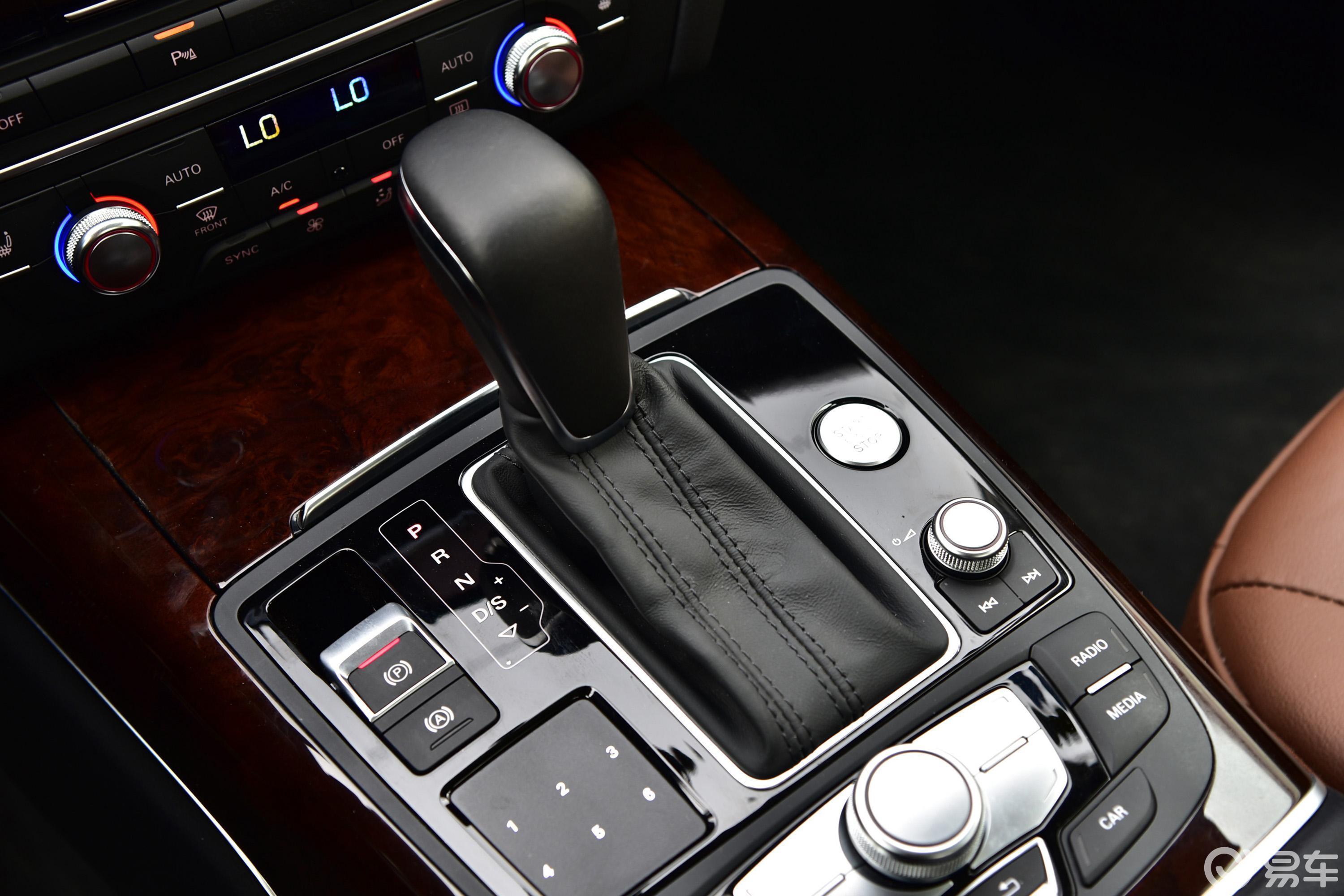 【奥迪A6L30 FSI 舒适版内饰图片-汽车图片大全】-易车