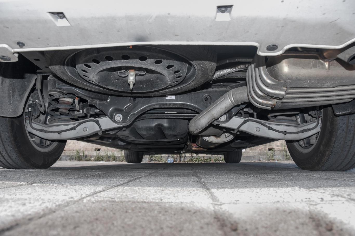 【别克GL8ES 28T 旗舰版 国V外观图片-汽车图片大全】-易车