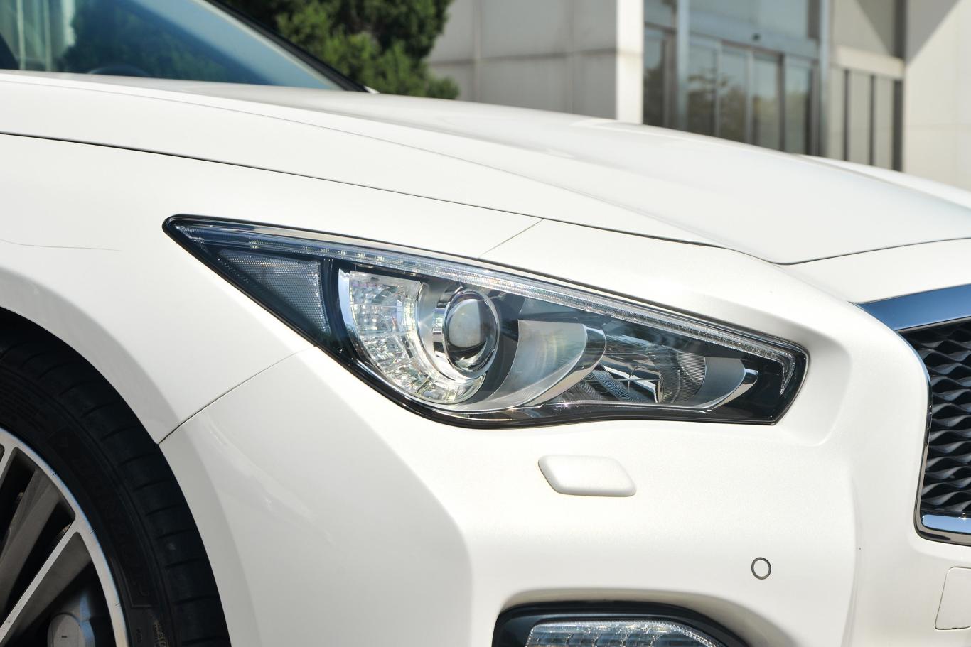 【英菲尼迪Q503.7L 豪华运动版外观图片-汽车图片大全】-易车