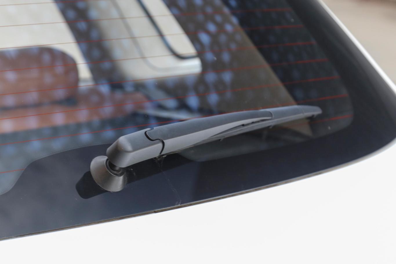 【奔腾X401.6L 手动 互联智酷型 国V外观图片-汽车图片大全】-易车