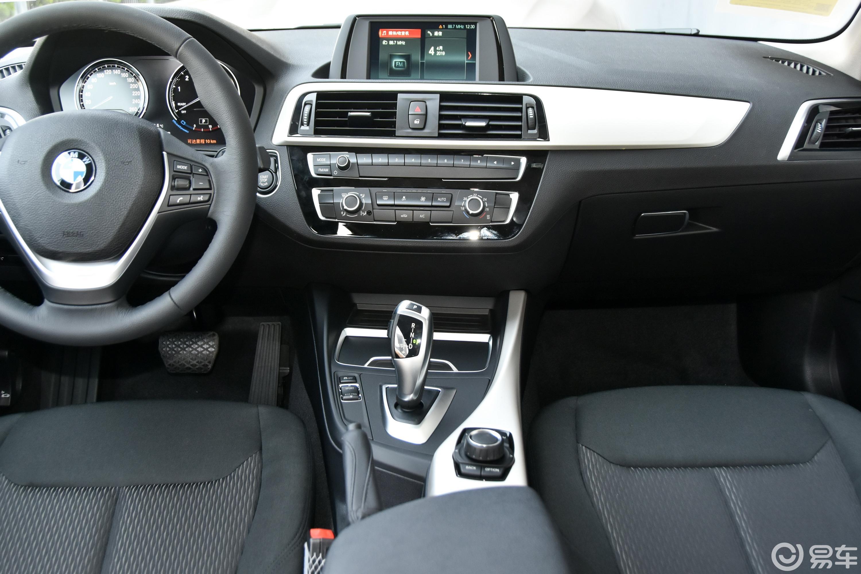 【宝马1系(进口)118i 领先版中控台整体图片-汽车图片大全】-易车