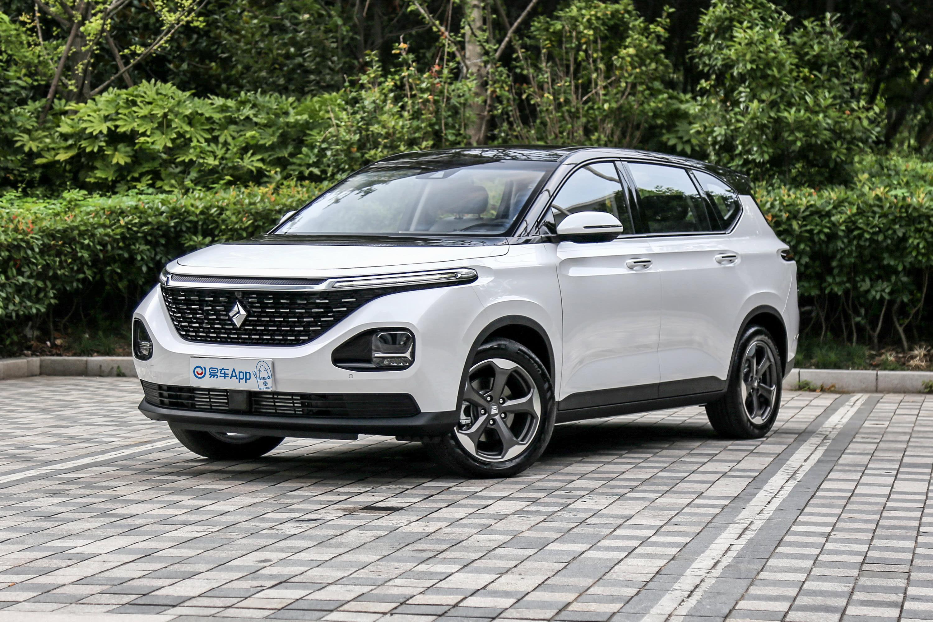 带你了解宝骏RM-5 成本和质感的博弈_易车