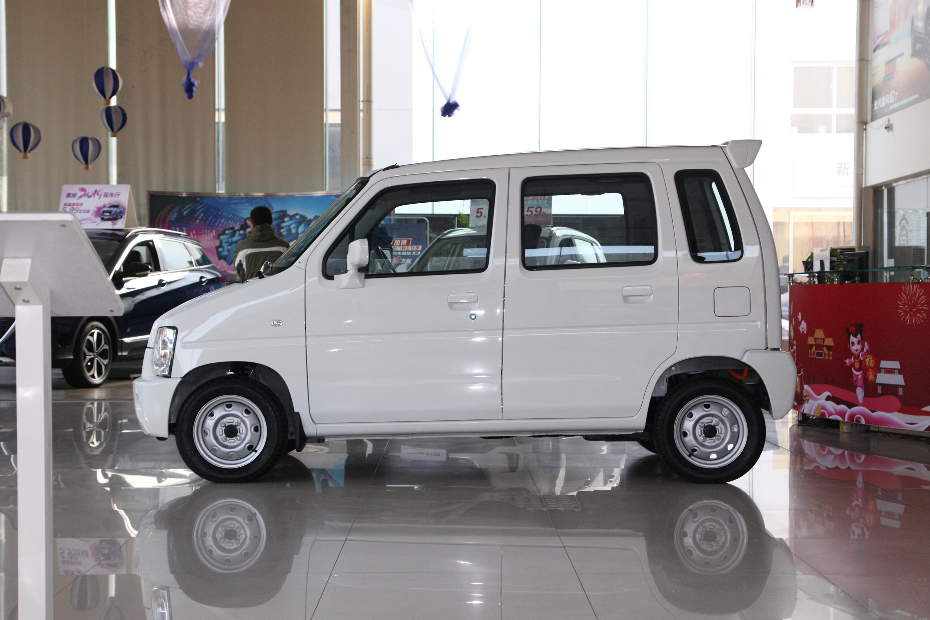 北斗星EC100究竟怎么样 内饰奢华_易车