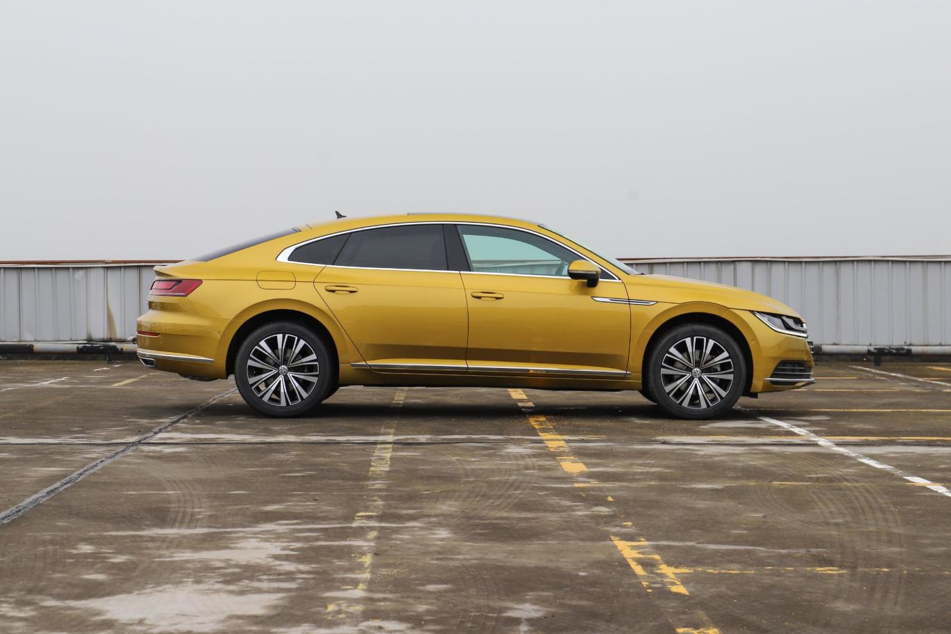 【一汽-大众CC330TSI 双离合 魅颜版 国VI外观图片-汽车图片大全】-易车