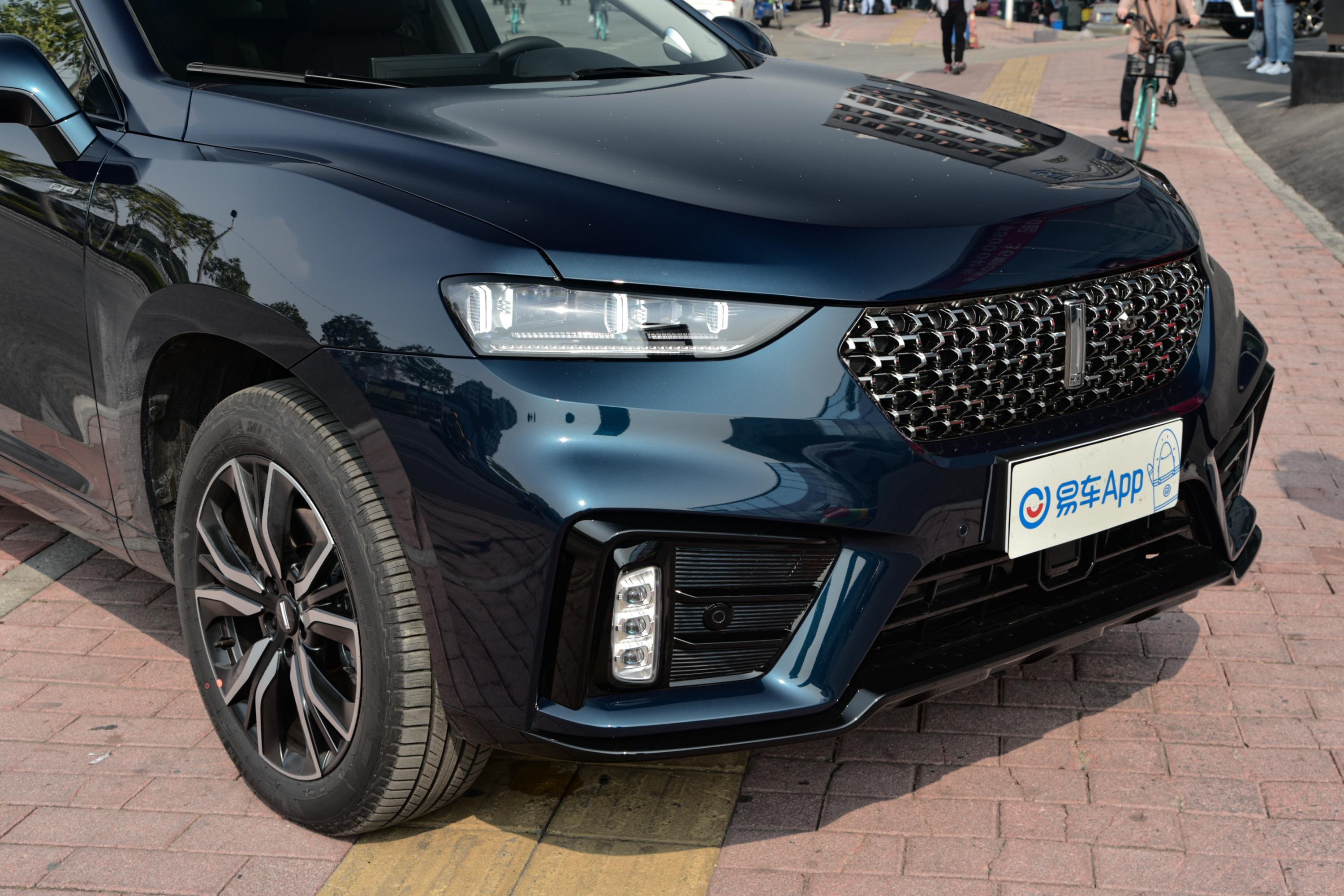 全新WEY VV7 PHEV配2.0T发动机，内饰奢华_易车