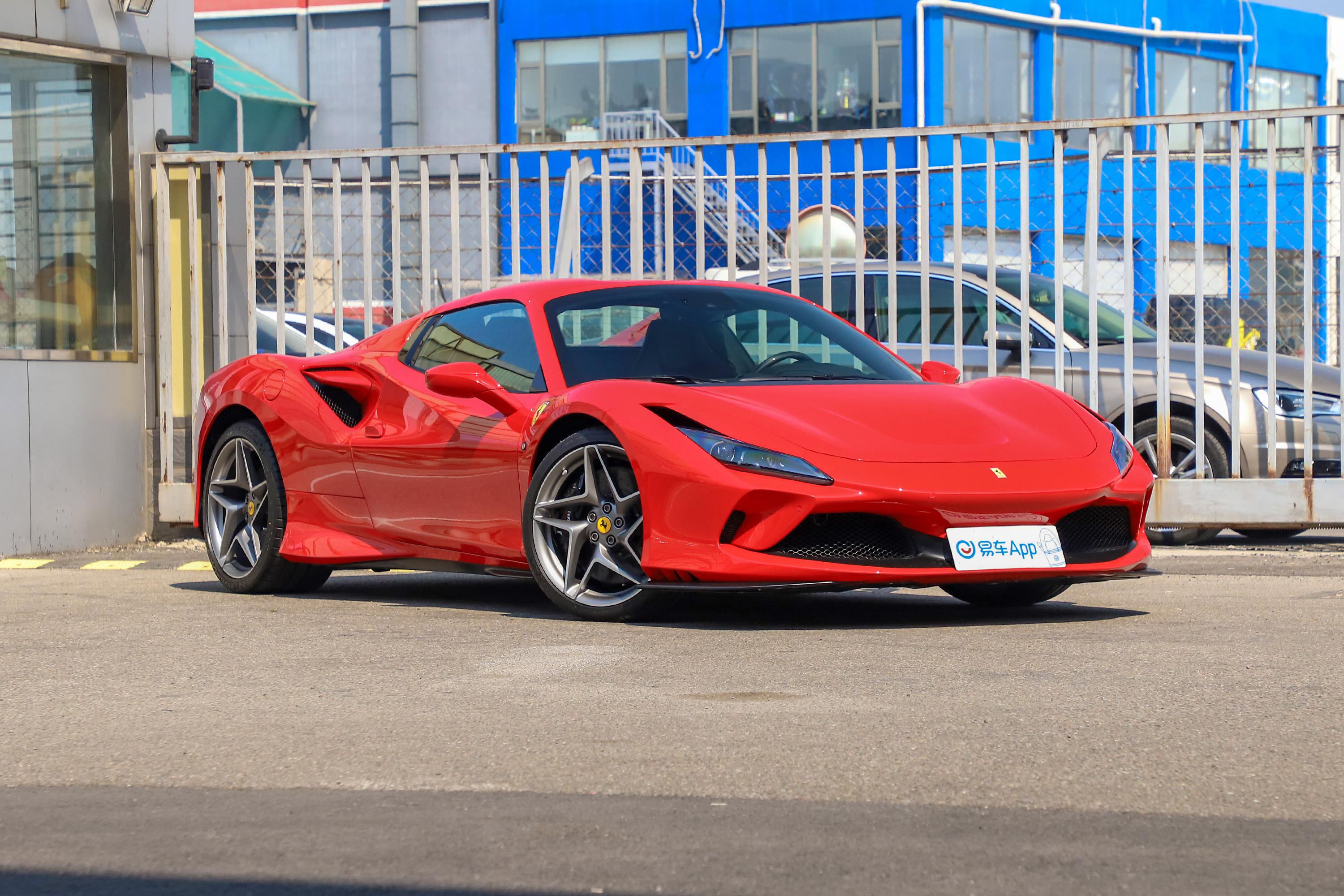 能让年轻人秒爱的法拉利F8 最惊喜的不止是颜值_易车