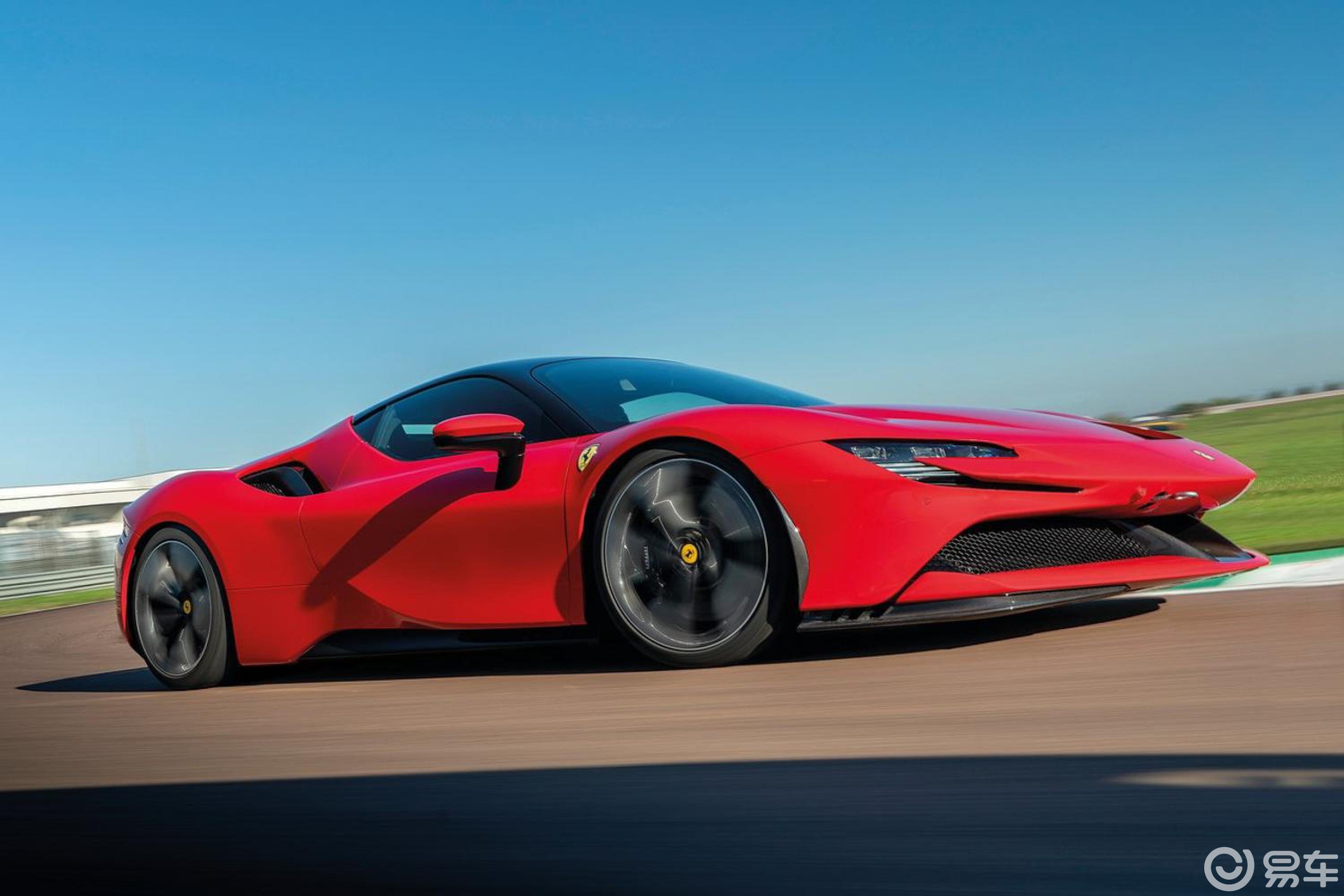 【法拉利SF90图片-汽车图片大全】-易车