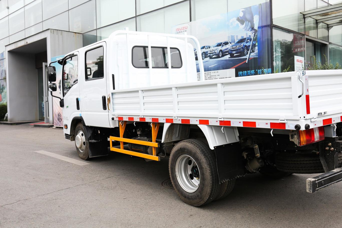 【翼放ECEC5 栏板 2.8T 双排气刹 标准版 国VI外观图片-汽车图片大全】-易车