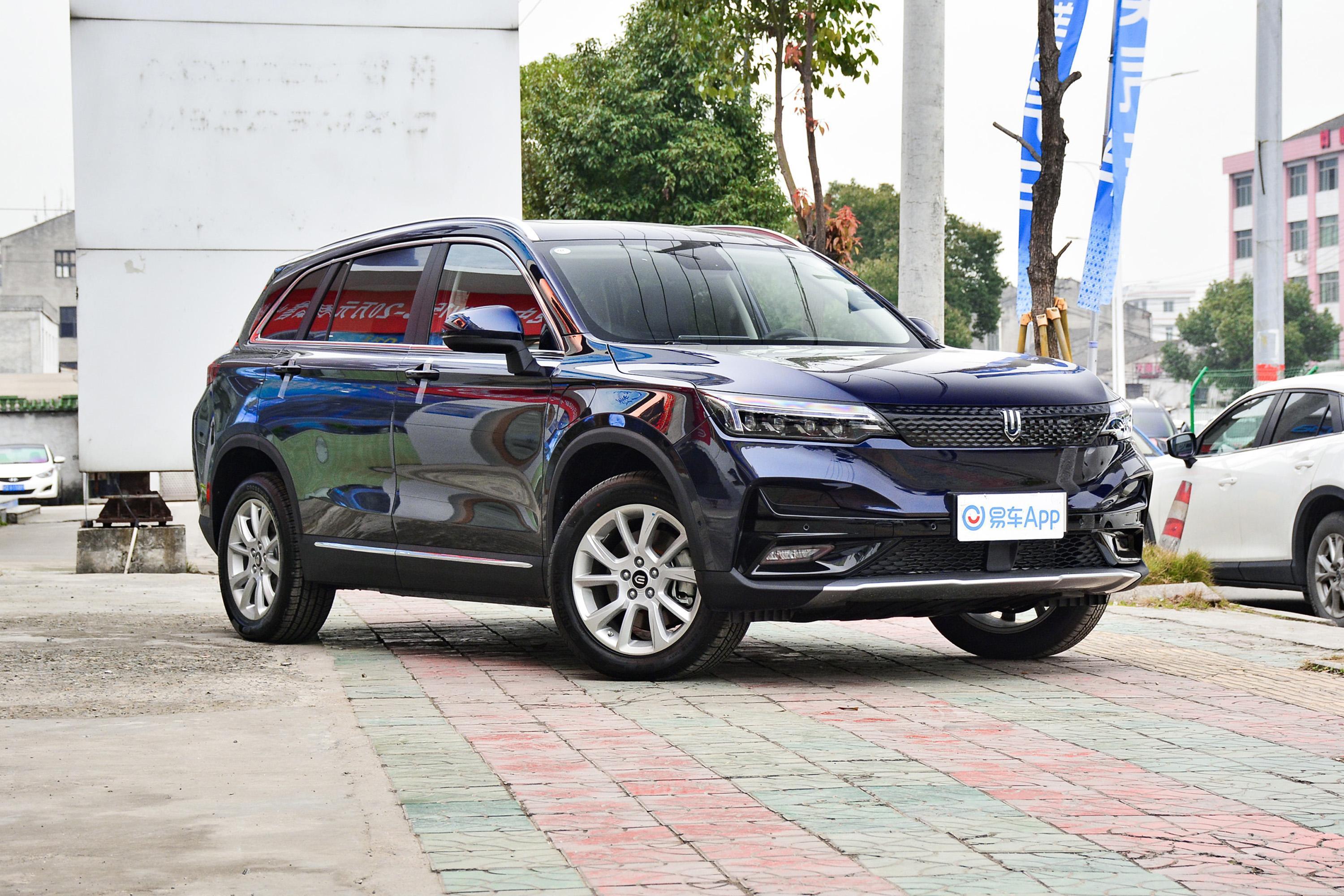 轴距2800mm，不一样的设计_易车