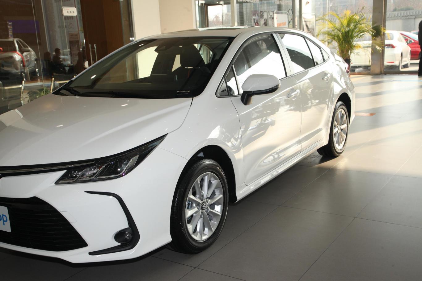 【卡罗拉1.2T S-CVT 精英PLUS版外观细节图片-汽车图片大全】-易车