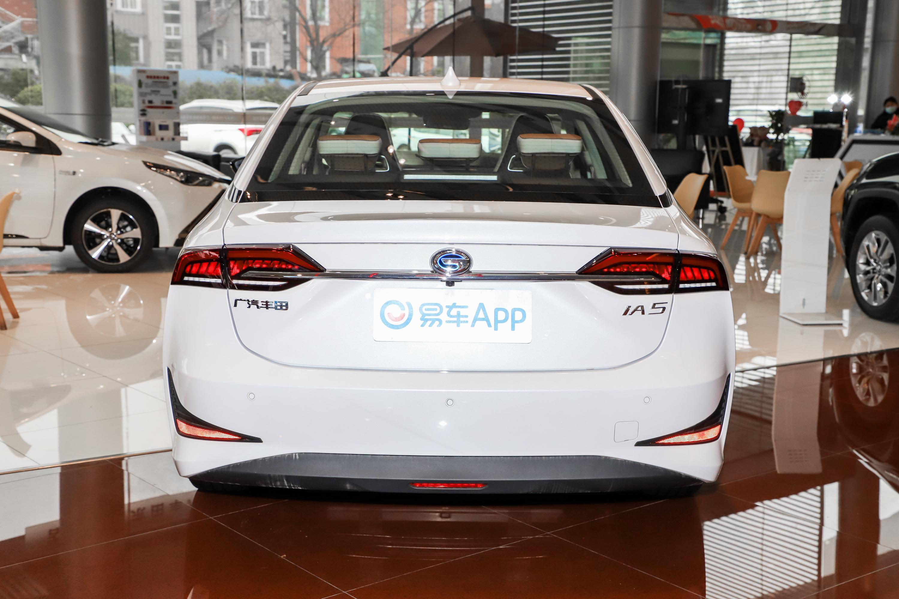 年薪20万就能买广汽丰田iA5 配置出众_易车